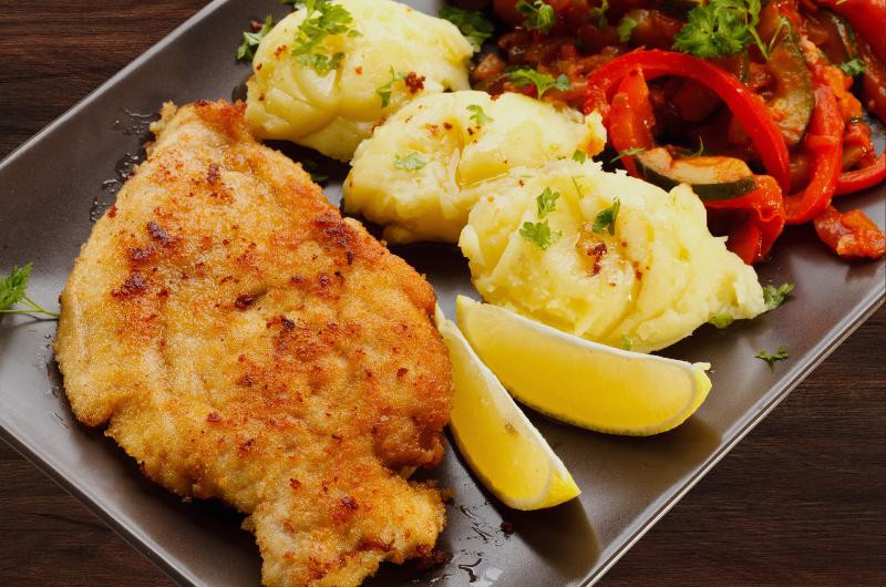 Jak připravit perfektní řízky z vepřové panenky? | Magazín | AkcniCeny.cz